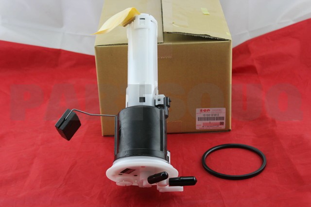 1510081813 Genuine Suzuki Pump/gauge Set Fuel 15100-81813 for sale ...