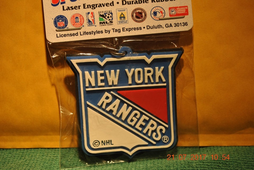 NEW YORK RANGERS -- 1997 Laser Engraved Durable Rubber Sport Key Chain ...