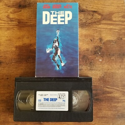 The Deep (1977) VHS~ Jacqueline Bisset Robert Shaw Nick Nolte Peter ...