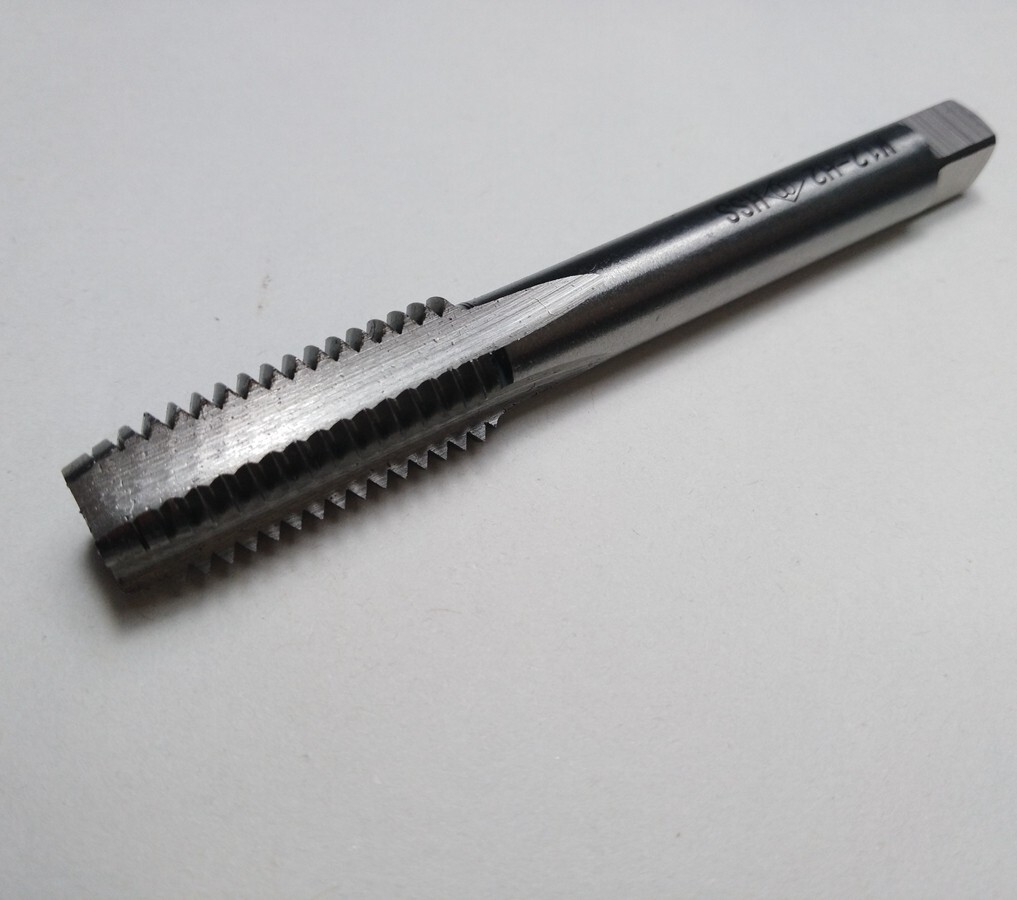 HSS 12mm x 1.75 Metric Tap Right Hand Thread M12 x 1.75mm Pitch US ...