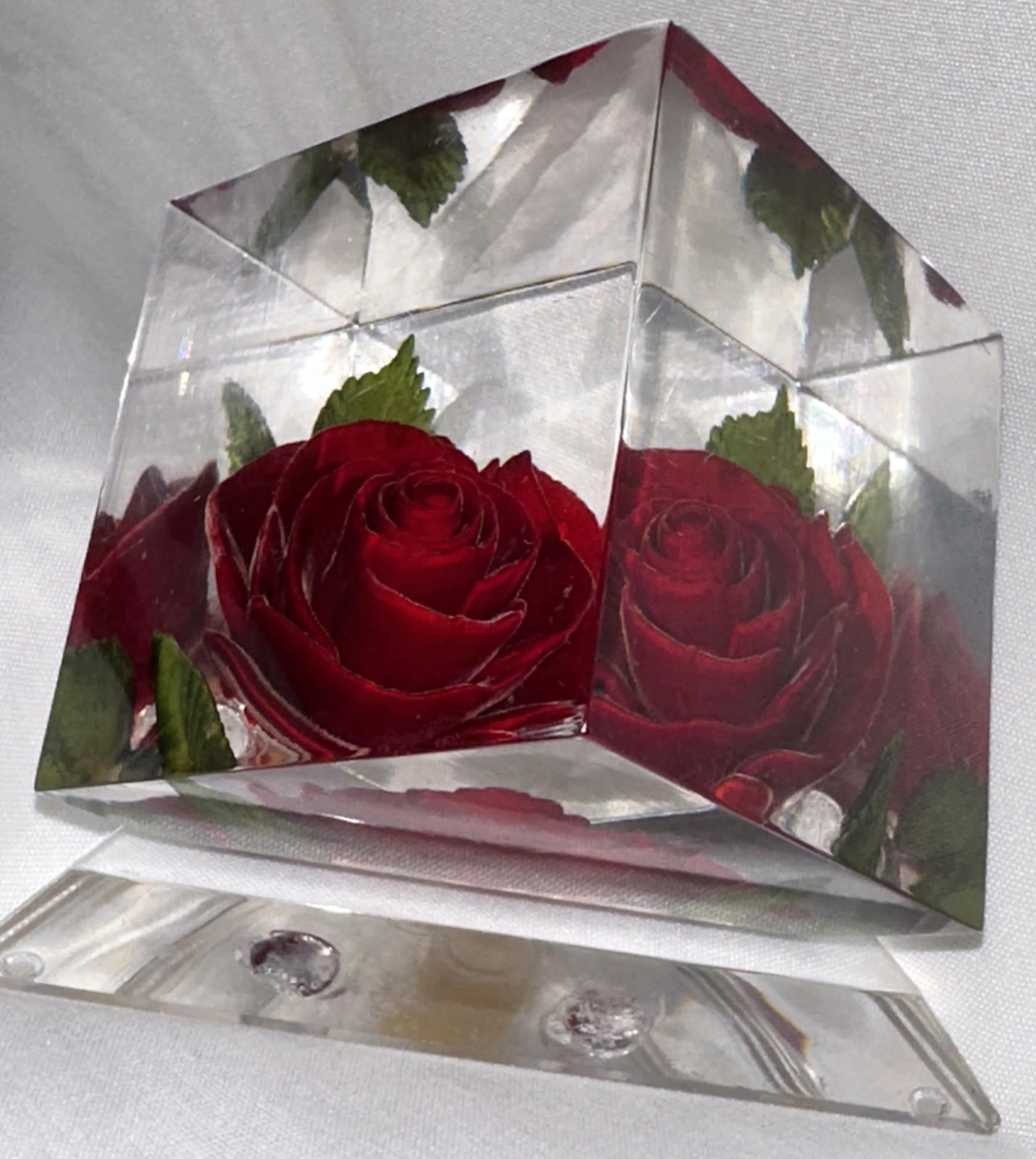 Bircraft Lucite Acrylic Red Rose Paperweight VTG Hand Carved Pyramid ...