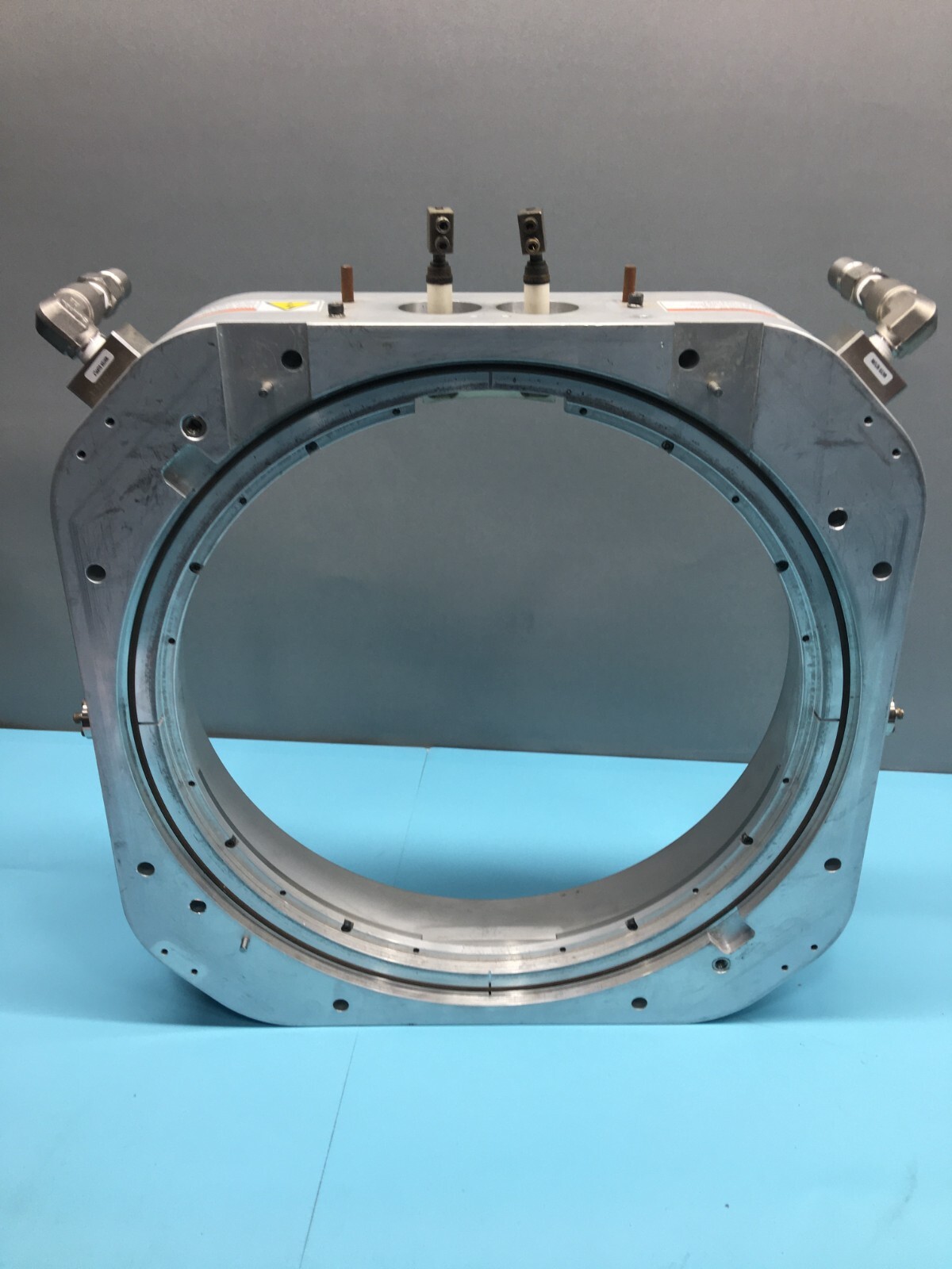 AMAT 0040-22274 CHAMBER ADAPTER + 2 AMAT 0020-28743 BLOCK, WATER IMP ...