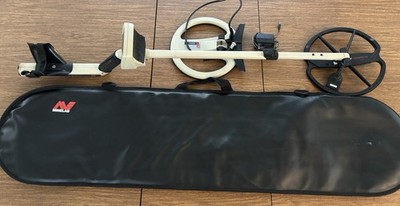 Minelab Explorer XS Metal Detector With Case 2 Coils Battery Pack ...