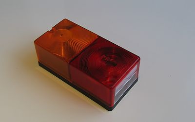 MP6B Britax Bulb Combination Lamp (9002.50) OBLONG BRITAX 9002 REAR ...