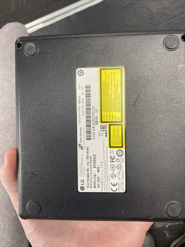 LG BP50NB40 USB 2.0 Slim Portable Blu-ray/ DVD Writer - Black ...