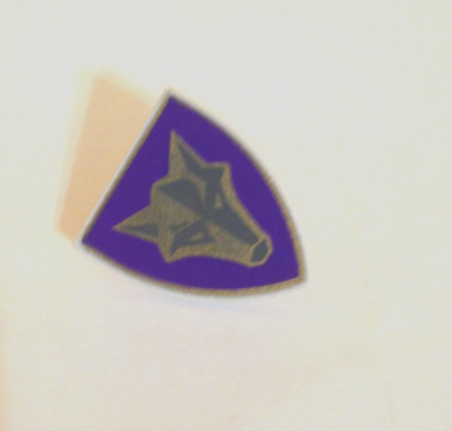 Lego 3846pb018 Minifigure Shield - Purple/Gold Danju Wolf - Triangular ...