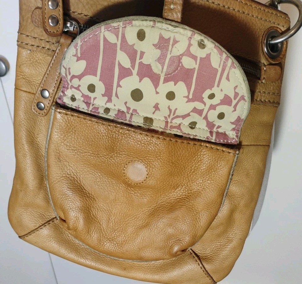 FOSSIL Tan Crossbody Sasha Purse Leather Adjustable Straps 4 Pockets | eBay