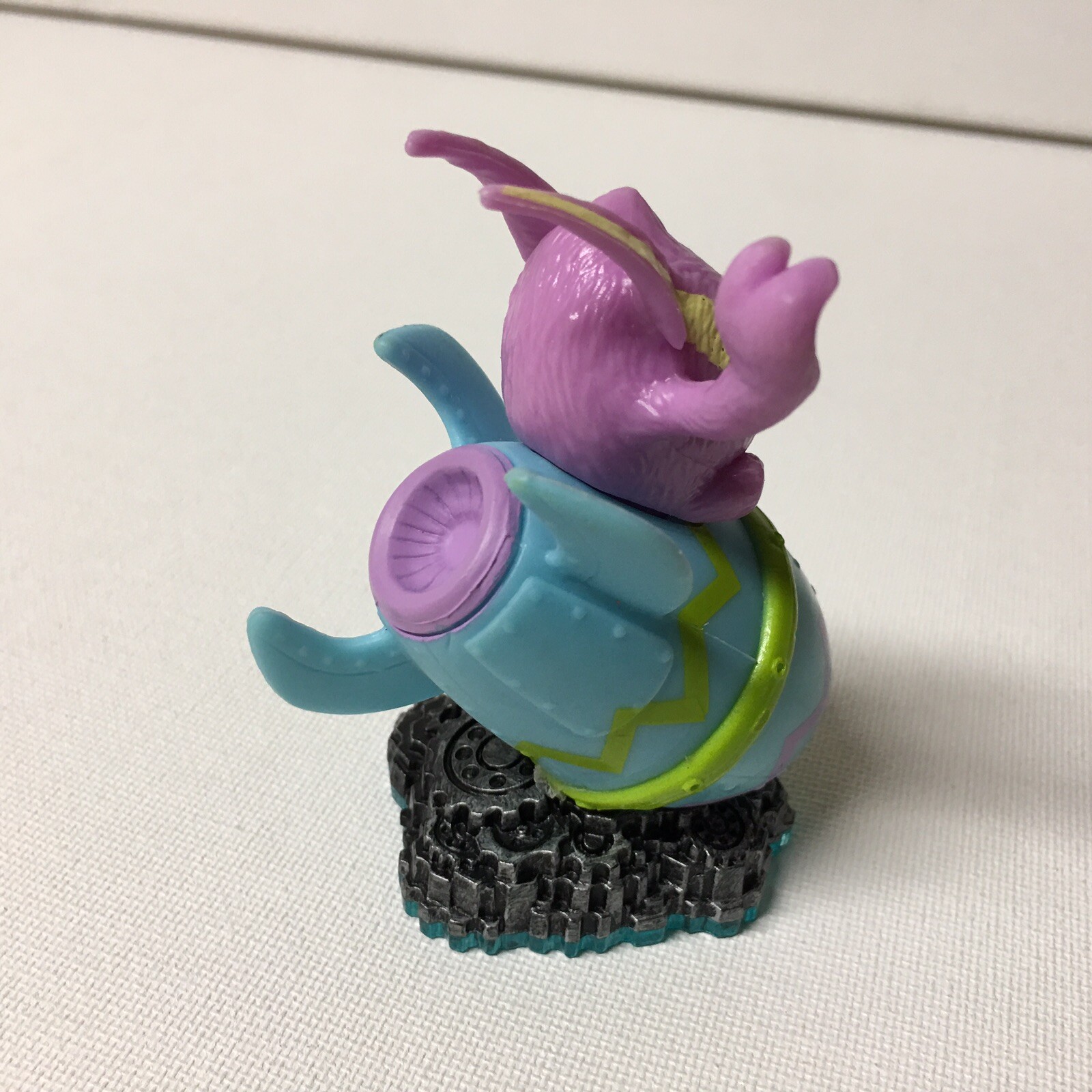 SKYLANDERS SWAP-FORCE: SPRINGTIME TRIGGER HAPPY: BUY 4 GET 1 FREE All ...