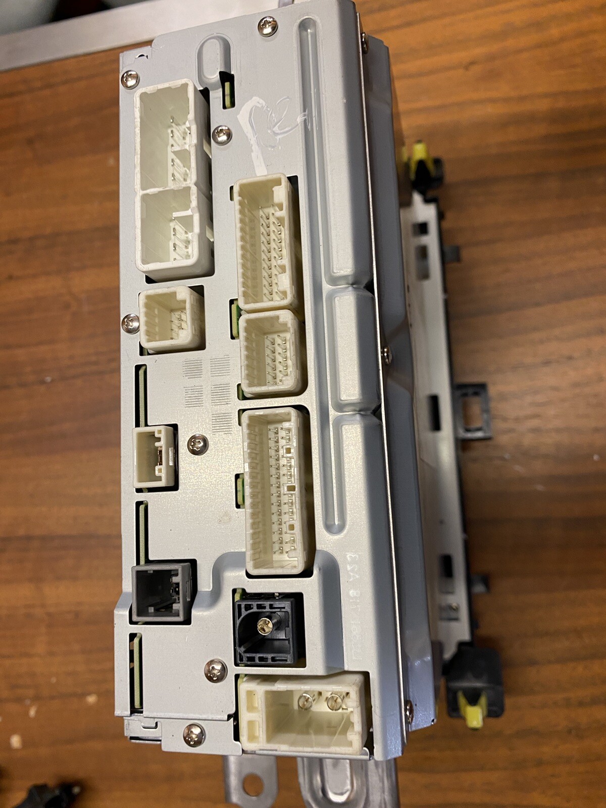 TOYOTA YARIS SAT NAV HEAD UNIT HARMAN 2015 YARIS HEAD COMMAND UNIT ...