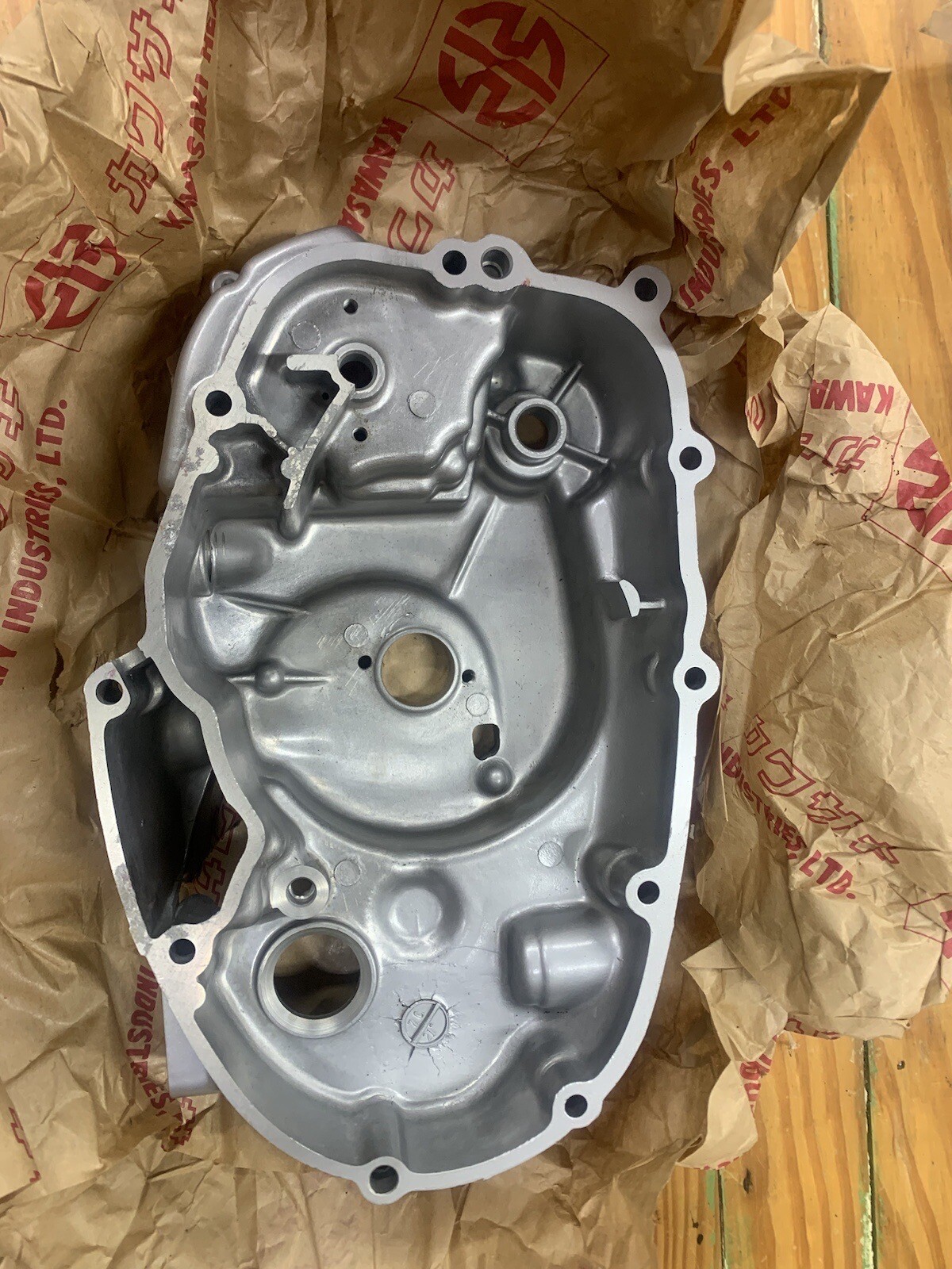 NOS Kawasaki 14032-072-15, 14032-072-75 engine cover G3,G4,G5,KV100 | eBay