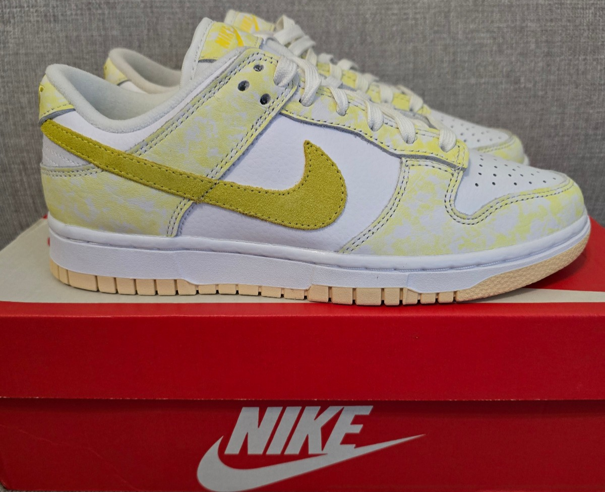 Nike Dunk Low OG Yellow Strike White DM9467-700 Women’s Size 7.5 | eBay