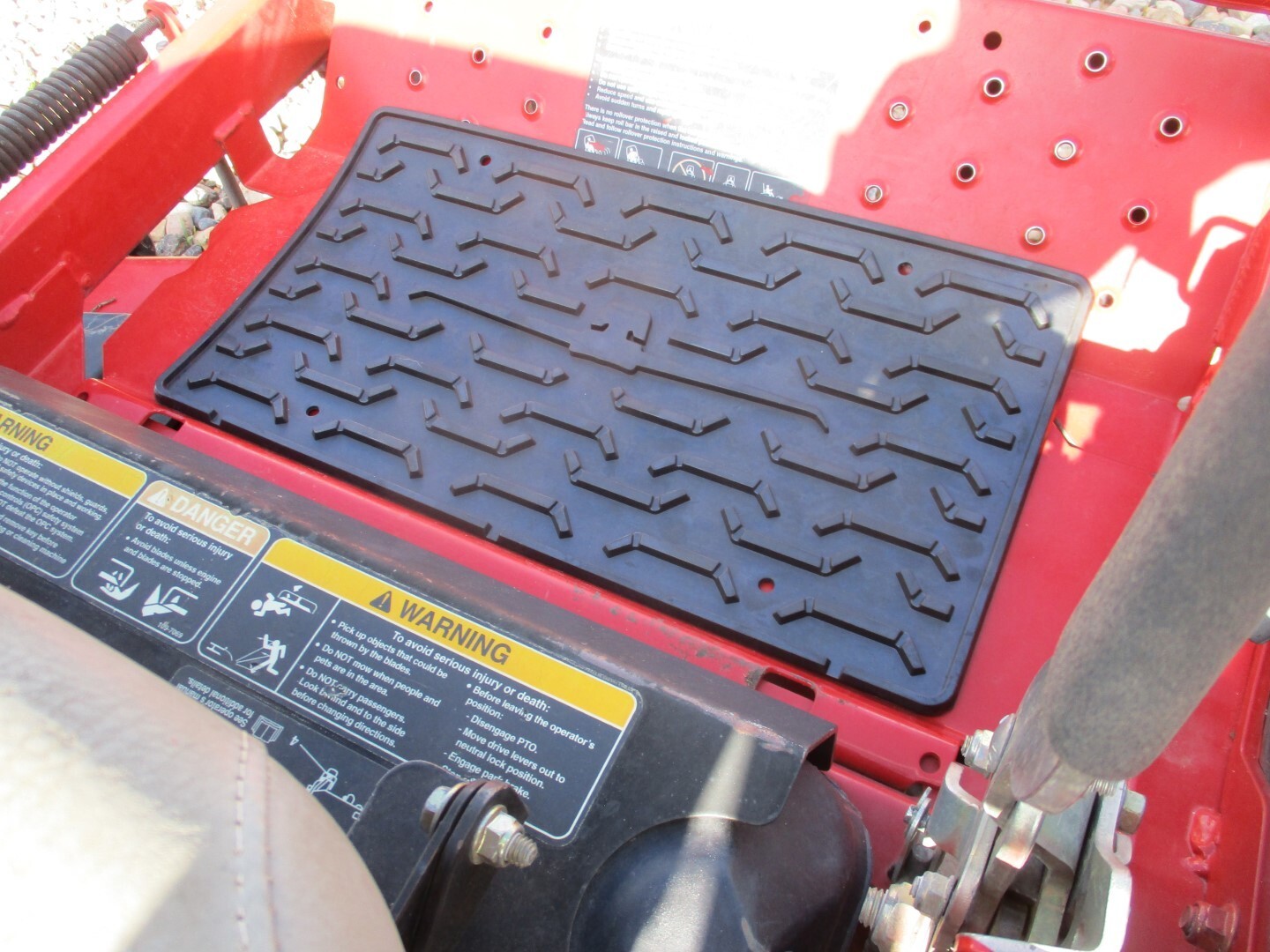 Genuine Toro Exmark 144-2615 Rubber Floor Mat Z-Master Zero Turn 2000 ...