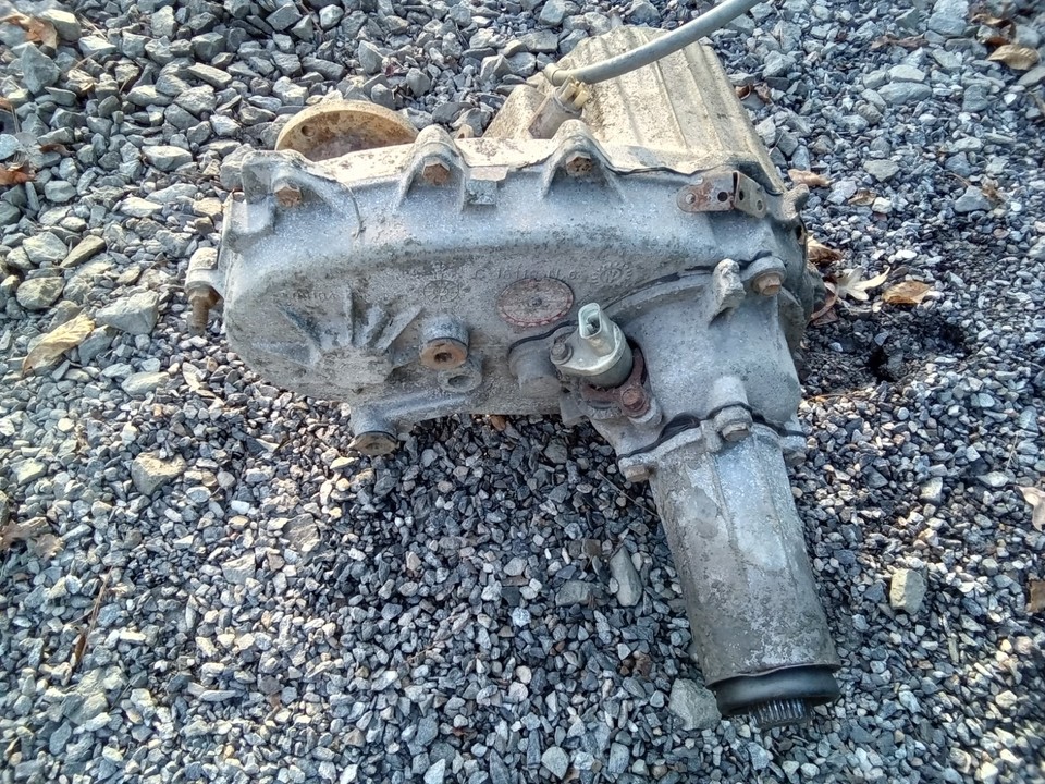 1994 94 1995 95 2nd gen Dodge Ram cummins 2500 3500 transfer case NP241 ...