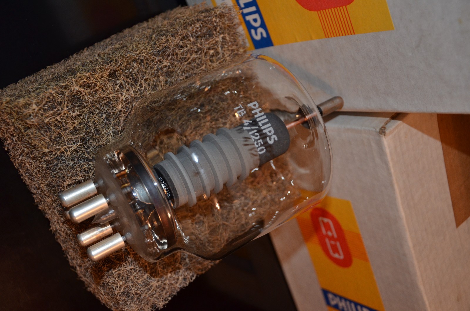 TB4/1250 Philips NOS 5868 Industrial RF Oscilator tube in Never Opened ...