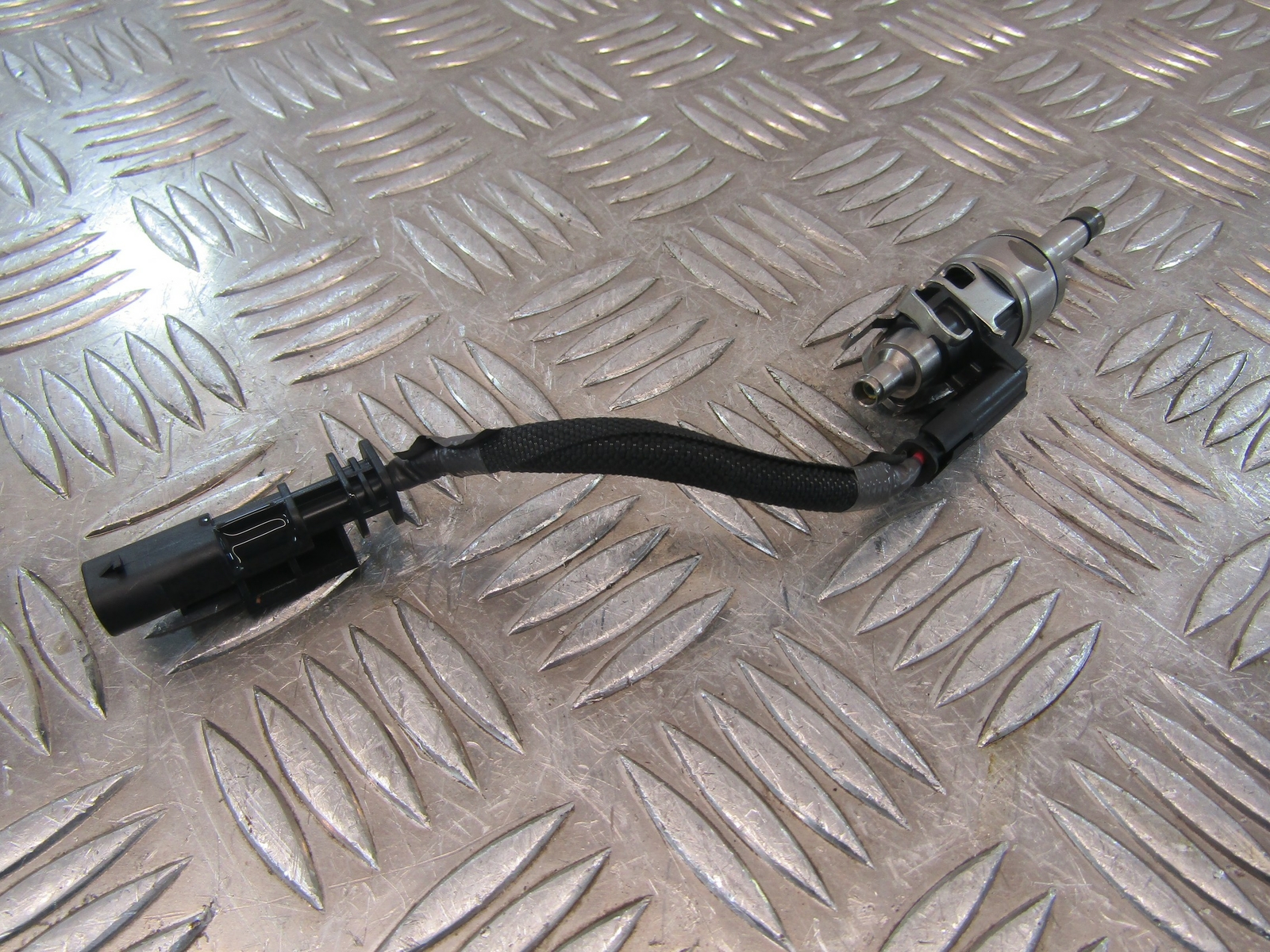 Volvo Xc60 2019 Petrol Fuel Injector 31432778 180kw Att8501 for sale ...