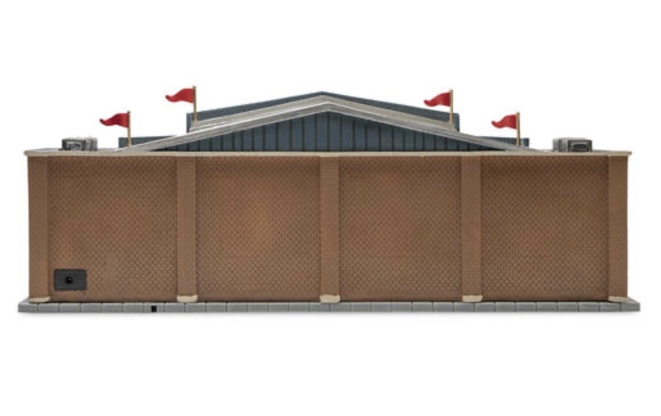 MENARDS STORE CITY BUILDING ACCESSORY! O GAUGE O SCALE TRAIN PLAYS ...