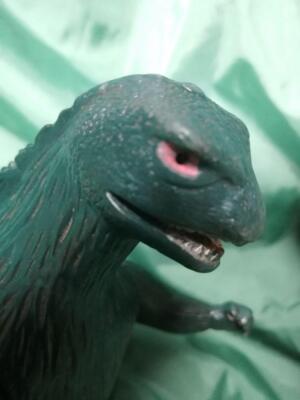 Godzilla Super Rare Godzilla Red Eyed Figure Used From Japan | eBay