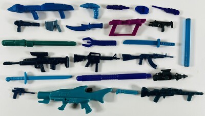 24 G.I. JOE MISC BLUE ACCESSORIES GUNS, SWORDS, COBRA COMMANDER VINTAGE ...