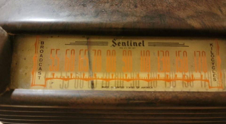 Original 1941 Vintage Sentinel 6 Tube Radio Model 263 All Tubes, Parts ...