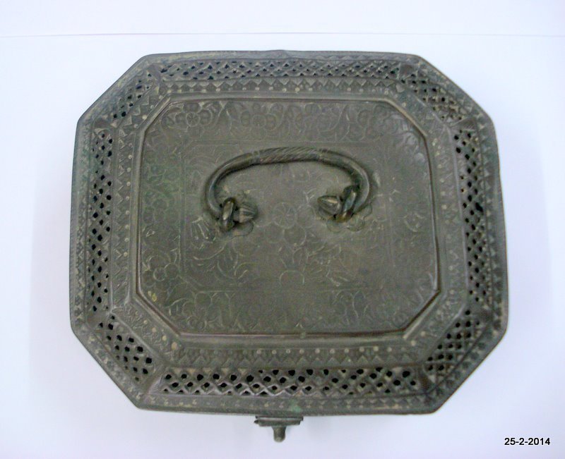 Ancient Antique Collectible Pan Dan Betel Nut Box brass box 1850s | eBay