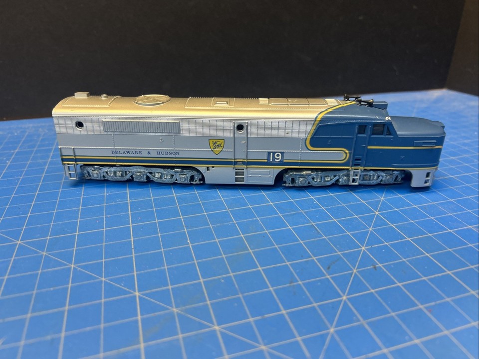 HO Scale ALCO PA-3 Locomotive Delaware & Hudson D&H - Tested | eBay