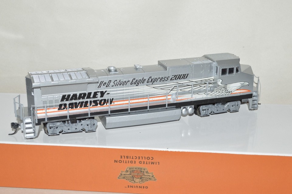 HO scale Walthers Harley-Davidson Motorcycles GE -8-40B locomotive ...