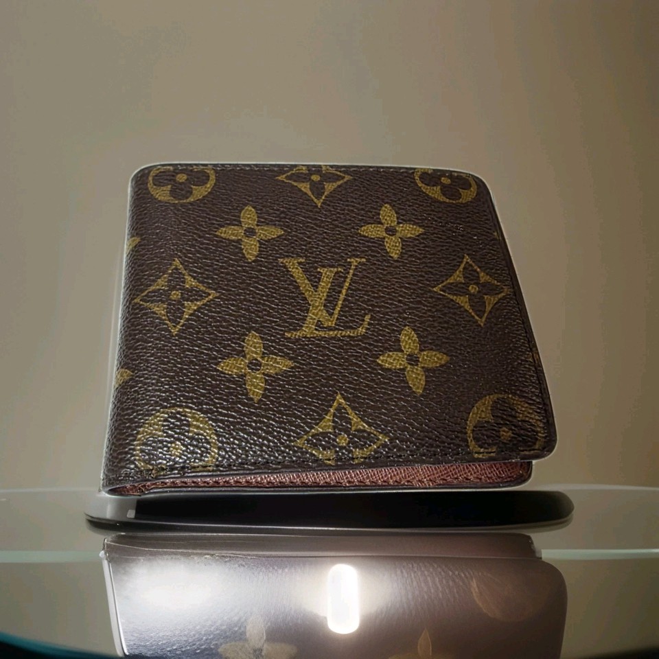 Lois Vuitton Two Fold Men's Wallet | eBay