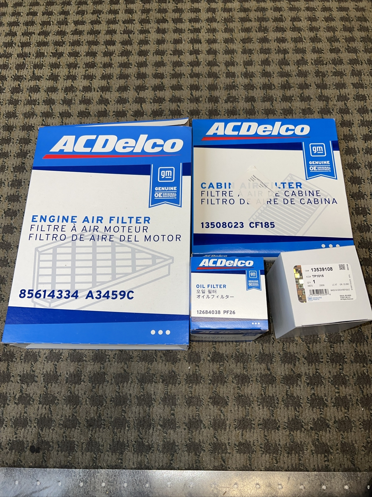 GENERAL-MOTORS 13508023 - Air filter cross reference