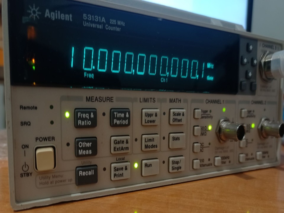 Agilent/HP 53131 53132 53181 (OPTION 010) GPS Disciplined timebase ...