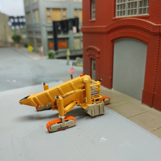 1/87 HO Scale Custom Built Wirtgen Offset Slipform Concrete Paving ...