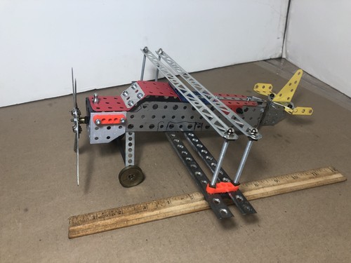 VINTAGE ERECTOR SET CESSNA air plane AC GILBERT LEGO MAN CAVE RC TOY ...
