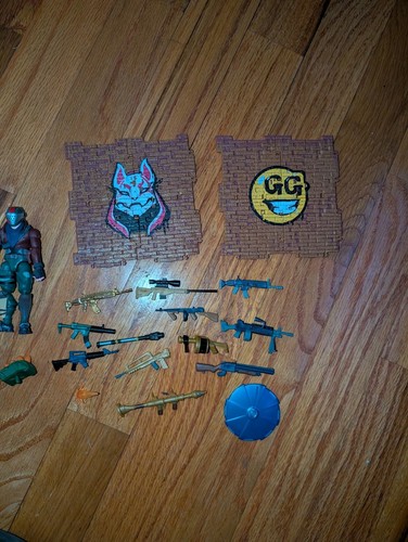 Fortnite Rust Lord 4" Action Figure Epic Games Jazwares With Weapons | eBay