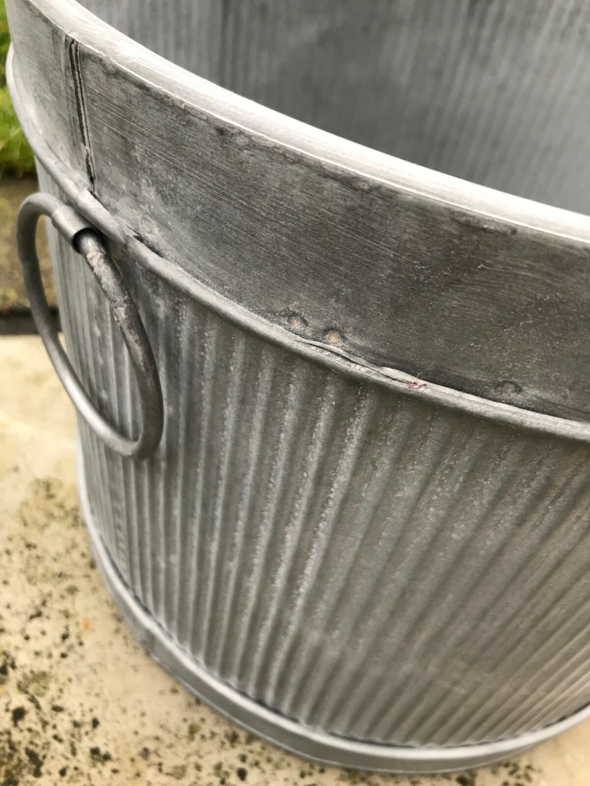 Vintage Style Galvanised Metal Barrel Ribbed Planter Tub Plant Flower ...