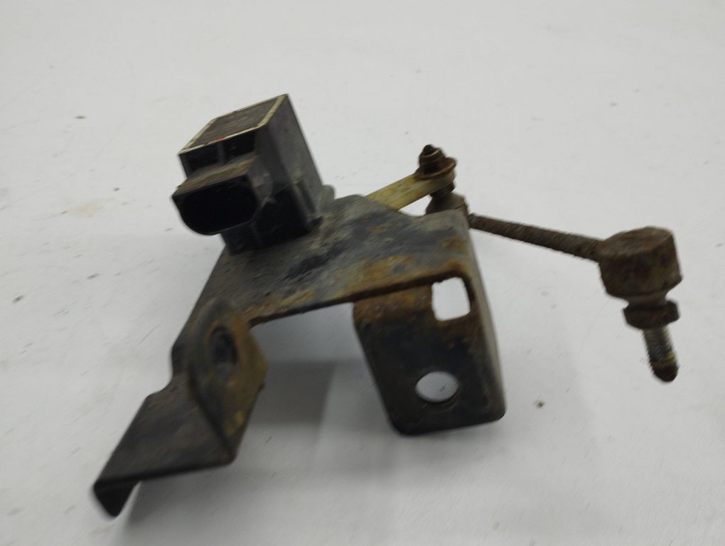 Maserati Quattroporte 2010 Headlight Level Adjustment Motor Rear ...