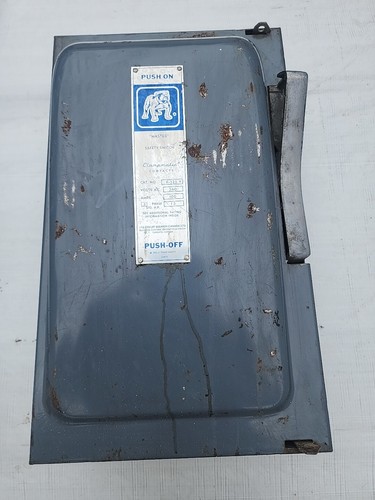 Bulldog Vacu-Break F-323 100A 240V 3ph Safety Disconnect Switch | eBay