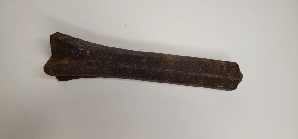 Unique Vintage Old Blacksmith Primitive Heavy Metal Cast Iron 7" Tool ...