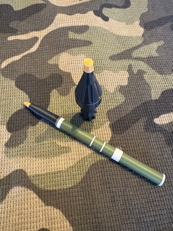 RPG-7 rocket launcher ballpoint pen in your pocket #ef3a69 | eBay