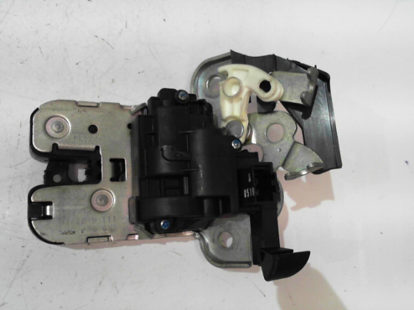 Serrure de hayon AUDI A5 1 SPORTBACK PHASE 1 3.0 TDI - 24V V6 TURBO Q/R ...