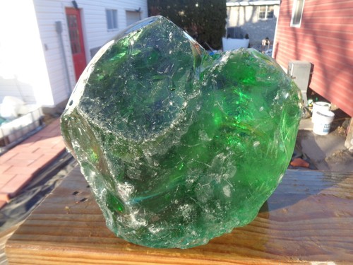 Glass Rock Slag Pretty Clear Green 24.12 1bs UU60 Rocks Landscaping ...