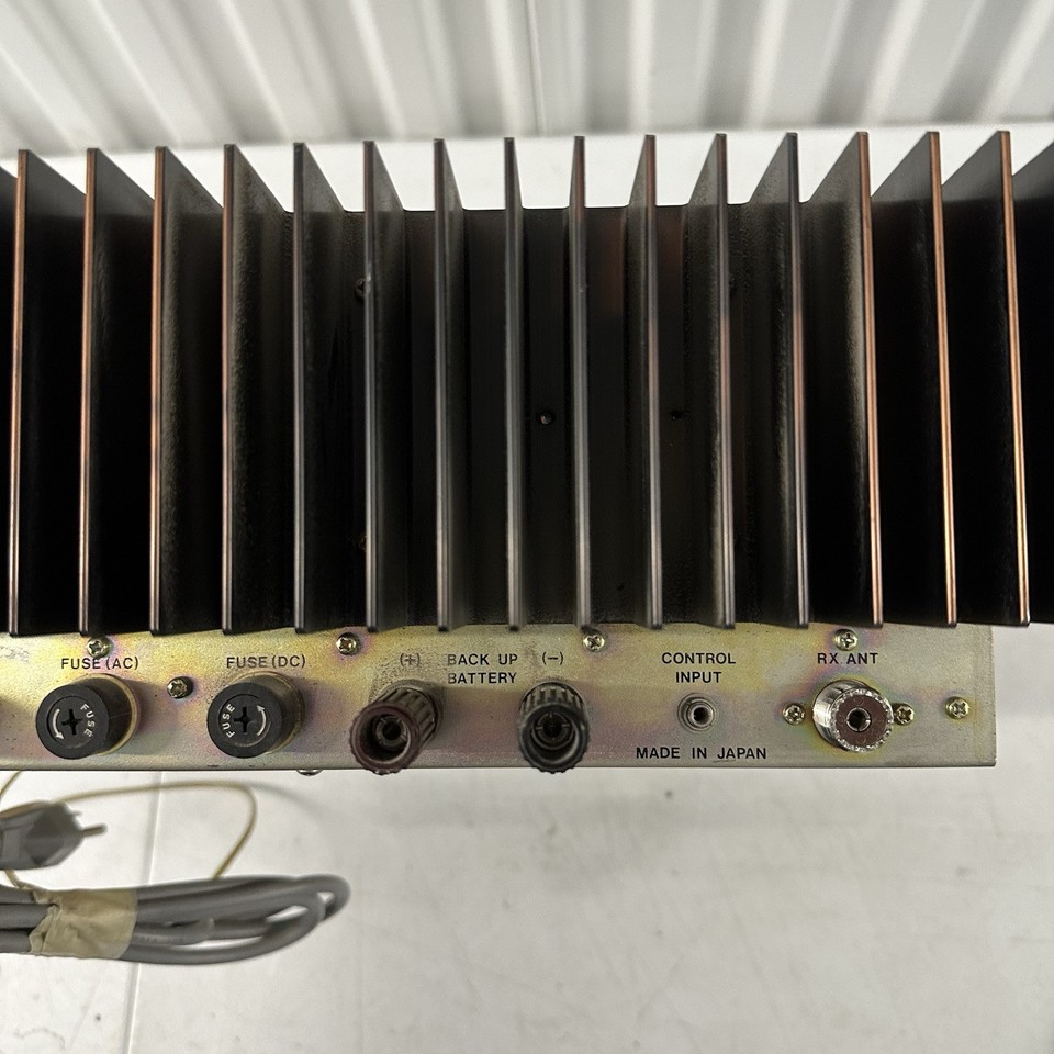 ICOM IC-RP2210 220MHz VHF FM Amateur Repeater | eBay