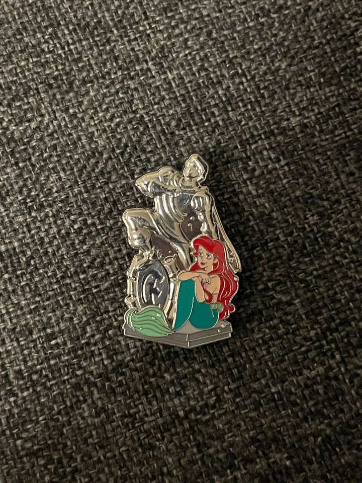 DISNEY LITTLE MERMAID AND ERIC STATUE PIN | eBay UK