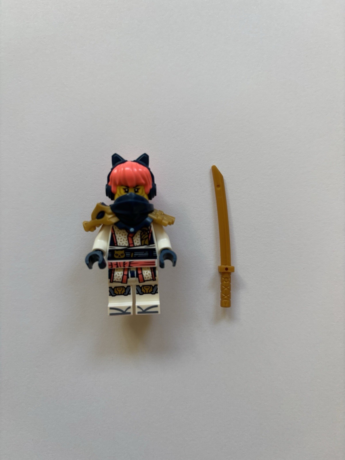 SPECTRAL SUIT SORA MINIFIGURE - FROM NINJAGO: DRAGONS RISING - SWORD ...