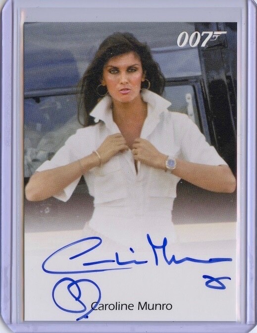 2016 James Bond Archives Spectre Edition TERI HATCHER Full Bleed ...