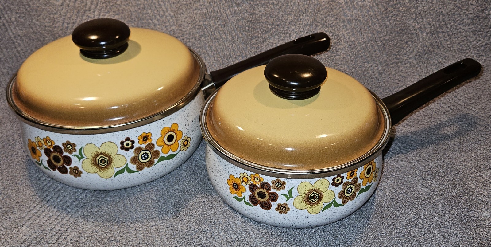 Vintage Crowning Touch Harvest Blossom Porcelain Enamel Cookware 4 Pc ...
