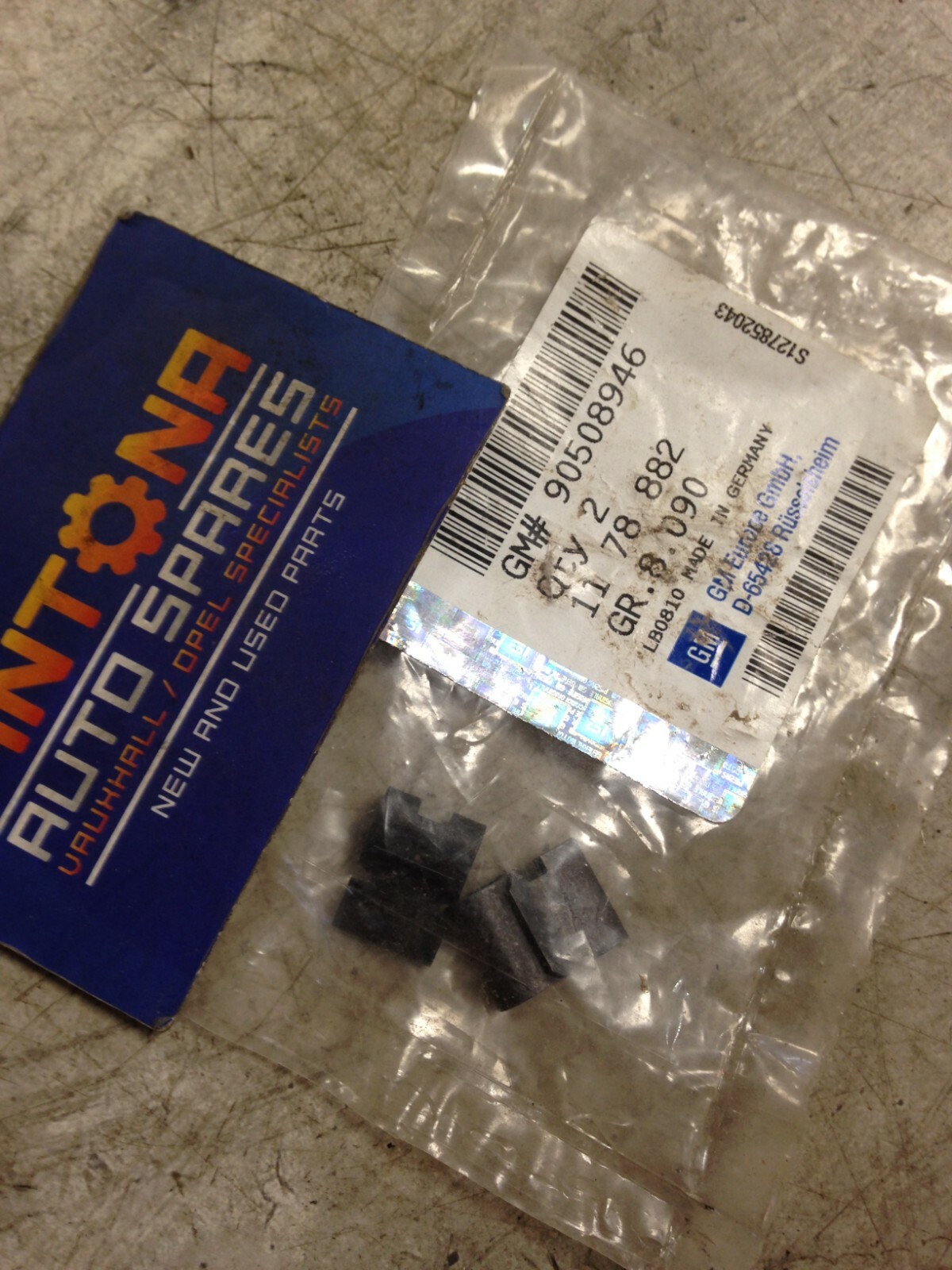 Genuine GM Vauxhall Opel Two Spring Clamp Clips 90508946 | eBay UK