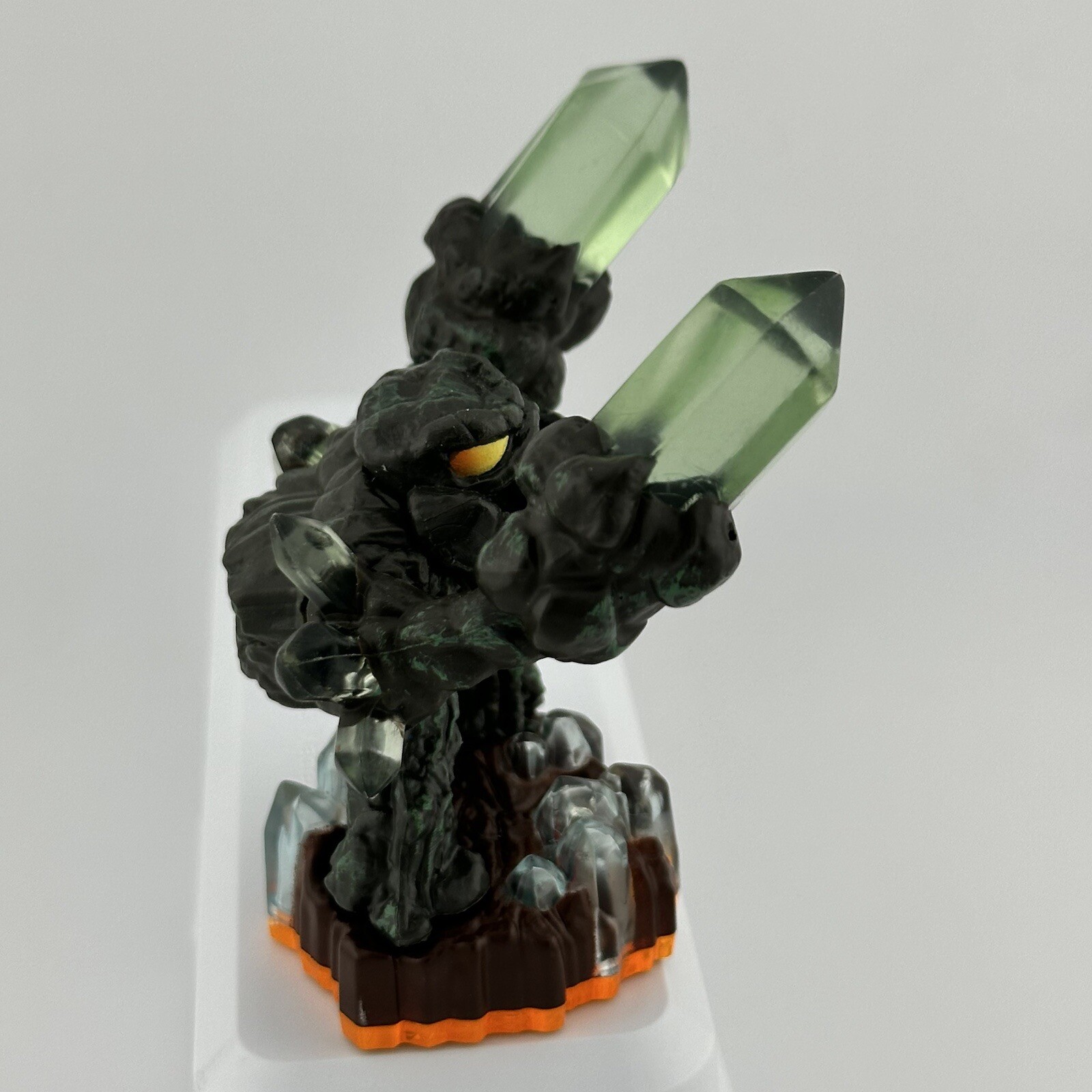 Skylanders Giants | Prism Break LightCore | Series LightCore | Earth ...