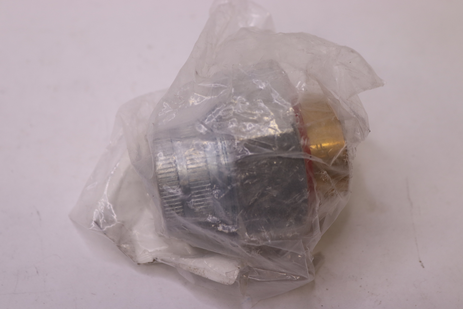 Everflow FIP Dielectric Union Pipe Fitting Brass Lead Free 1" DUFF0100 ...