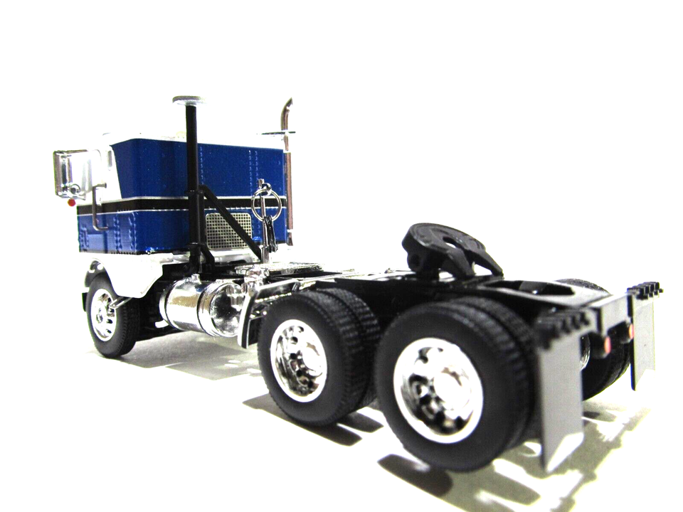 DCP FIRST GEAR 1/64 SCALE FREIGHTLINER CABOVER, WHITE & BLUE, WITH ...