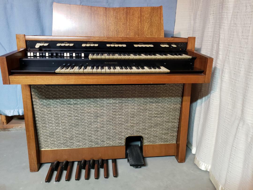Hammond M-102 Tone Wheel Organ | eBay