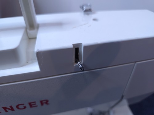 Singer 5705C Sewing Machine READ Description | eBay